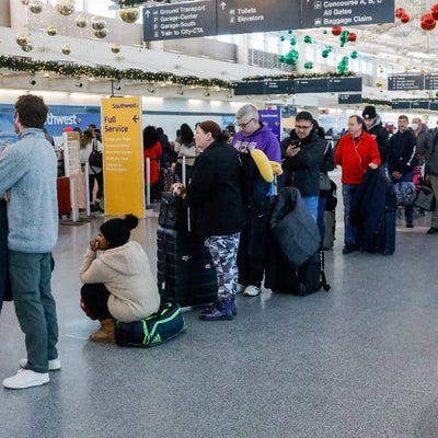 Decenas de vuelos fueron cancelados en Alemania por inundaciones en el aeropuerto de Frankfurt ...